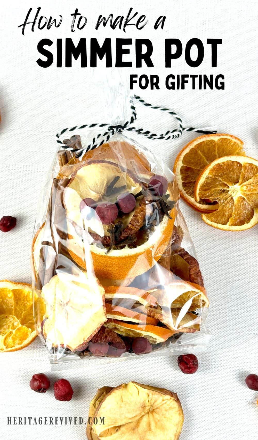 How to Make a Christmas Simmer Pot for Gifting (with free printable ...